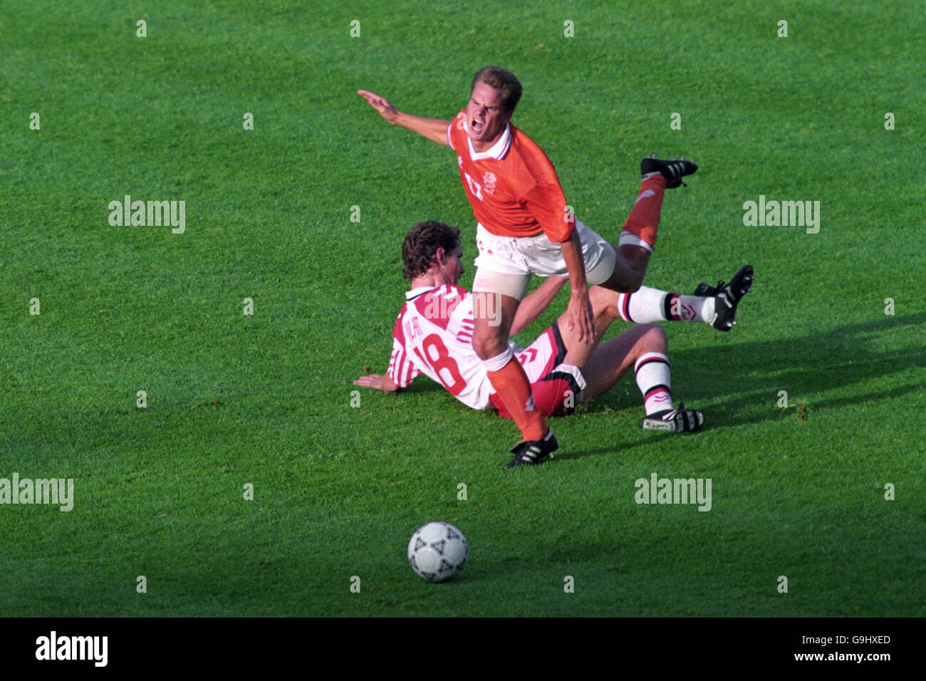 Soccer - European Championships Sweden 1992 - Semi Final - Holland v ...