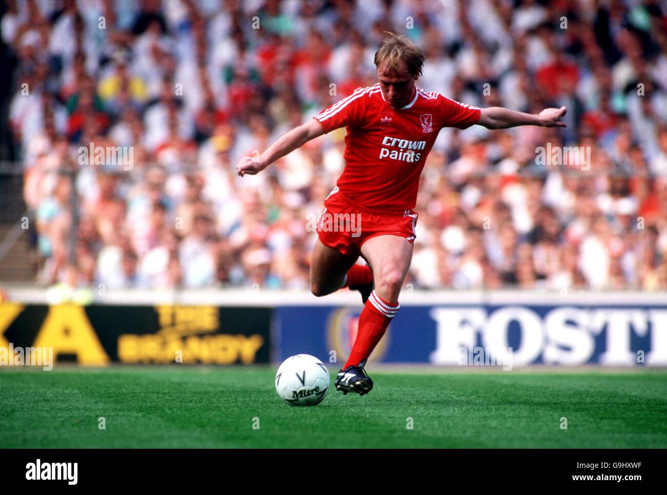Soccer - FA Cup Final - Liverpool v Wimbledon Stock Photo - Alamy
