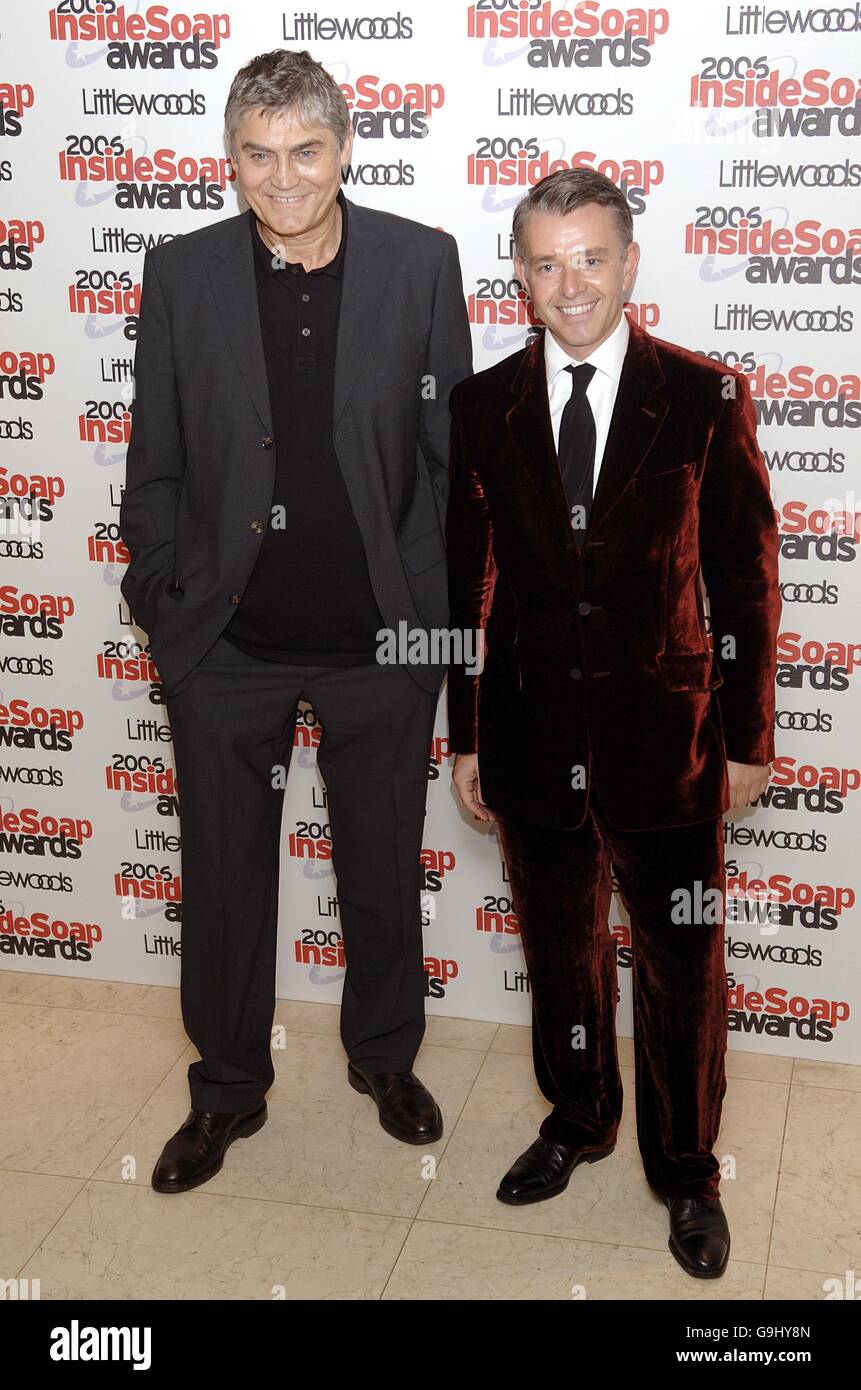 R l richard shelton nick brimble arrive inside soap awards hi-res stock ...