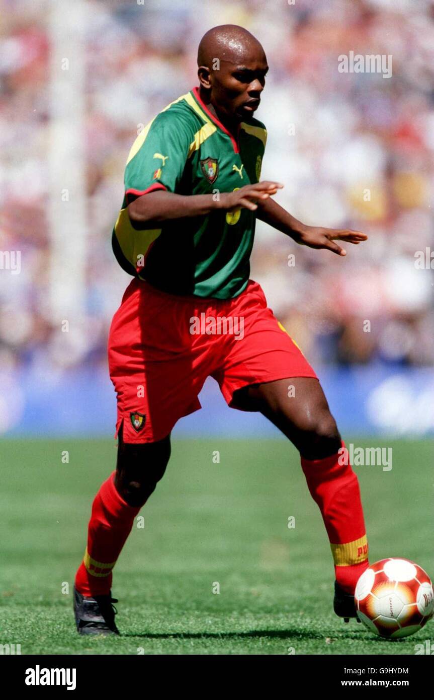 2000 olympic games mens soccer hi-res stock photography and images - Alamy