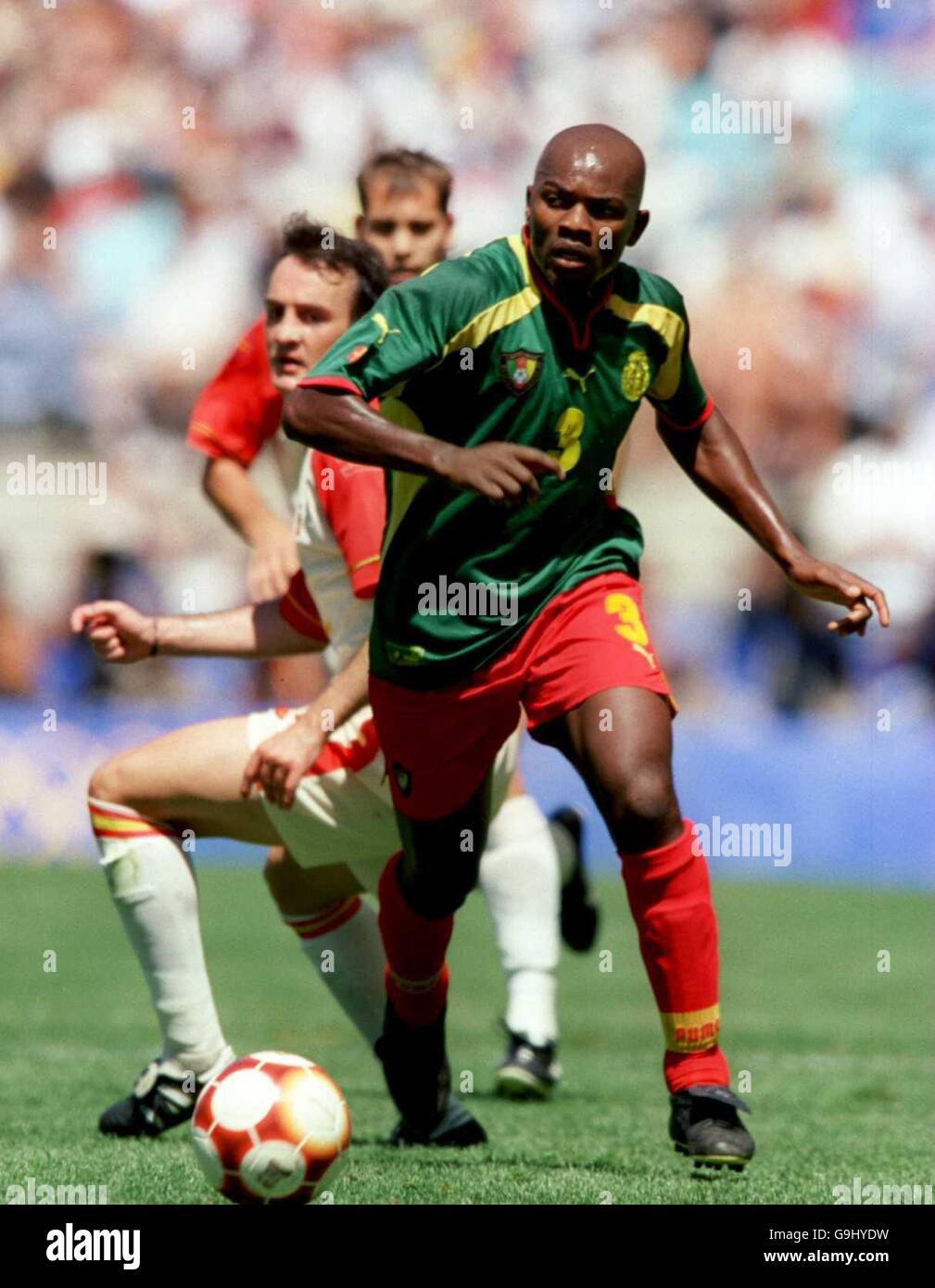 2000 olympic games mens soccer hi-res stock photography and images - Alamy