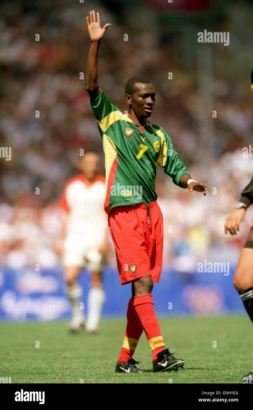 2000 olympic games mens soccer hi-res stock photography and images - Alamy