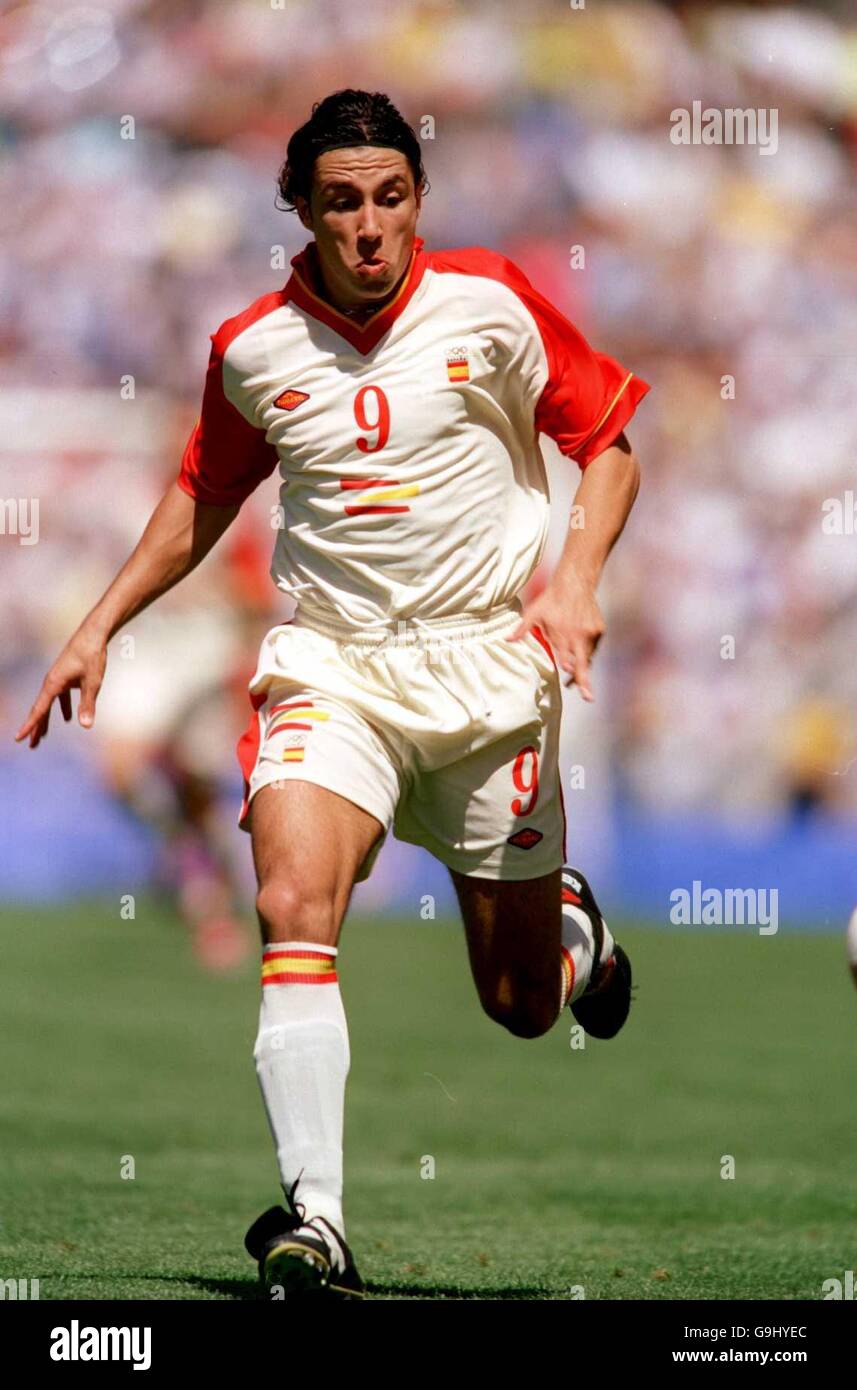 Sydney 2000 Olympic Games - Men's Soccer - Final - Spain v Cameroon ...