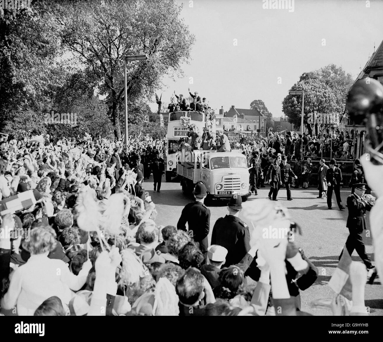 1961 tottenham bus parade hi-res stock photography and images - Alamy