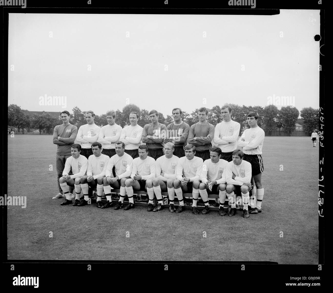 Fulham team hi-res stock photography and images - Alamy