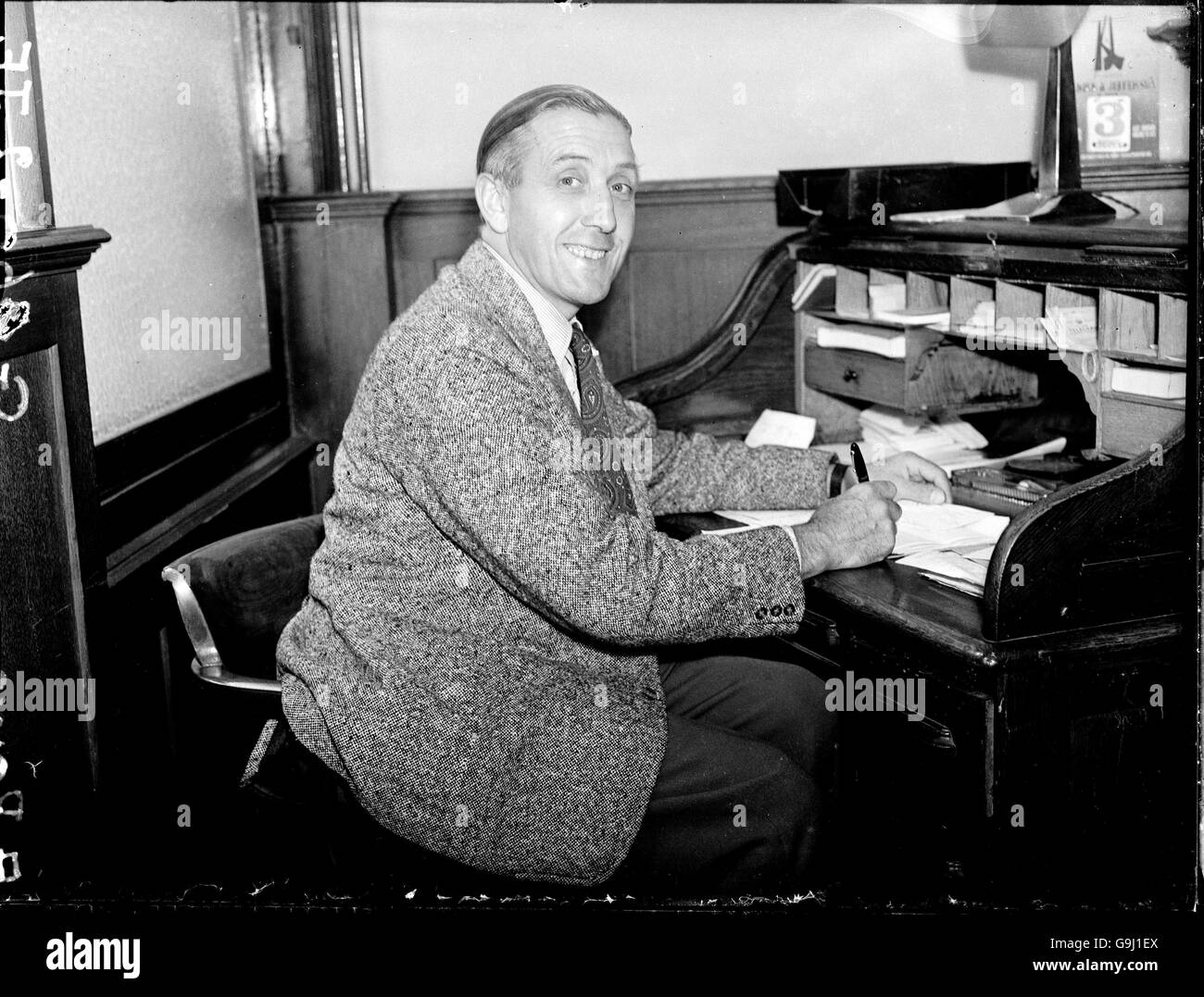 Arthur rowe hi-res stock photography and images - Alamy