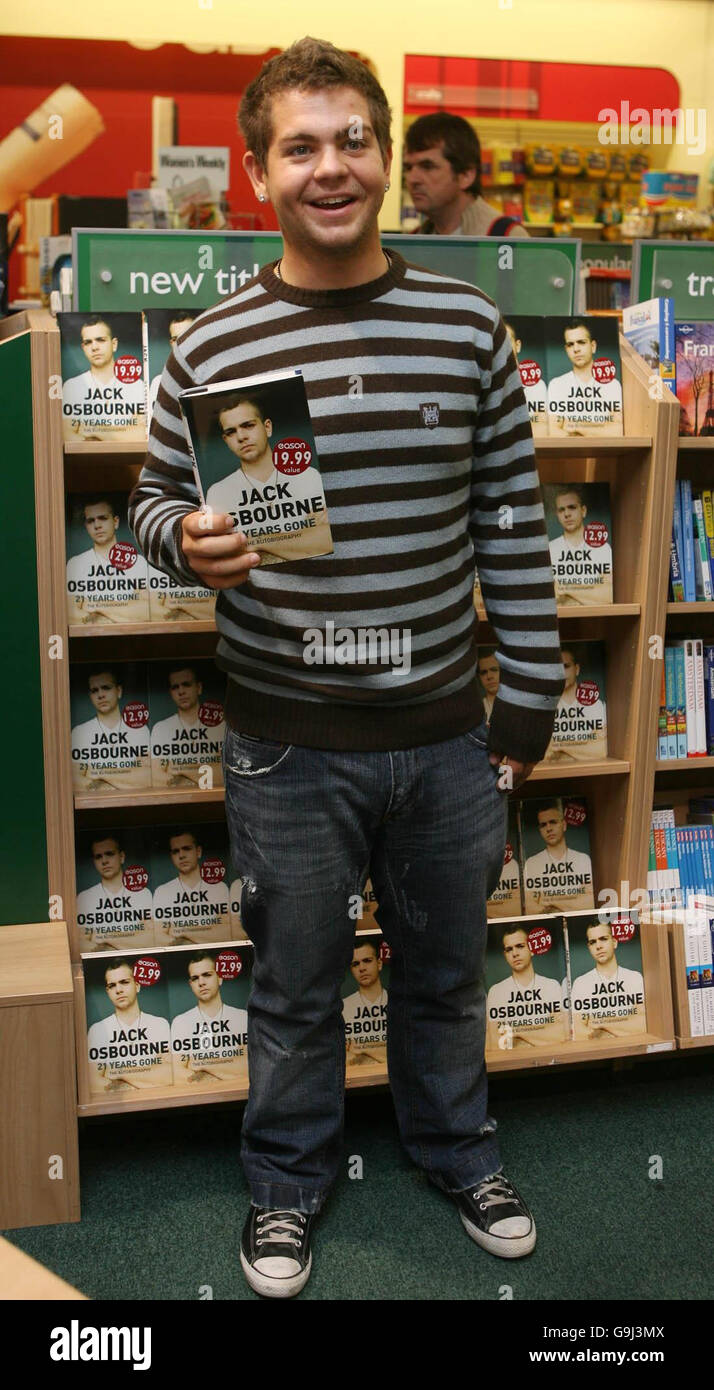 Easons book store hi-res stock photography and images - Alamy