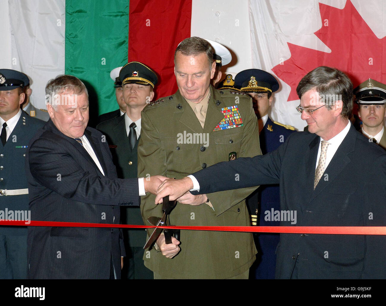 James ingram hi-res stock photography and images - Alamy