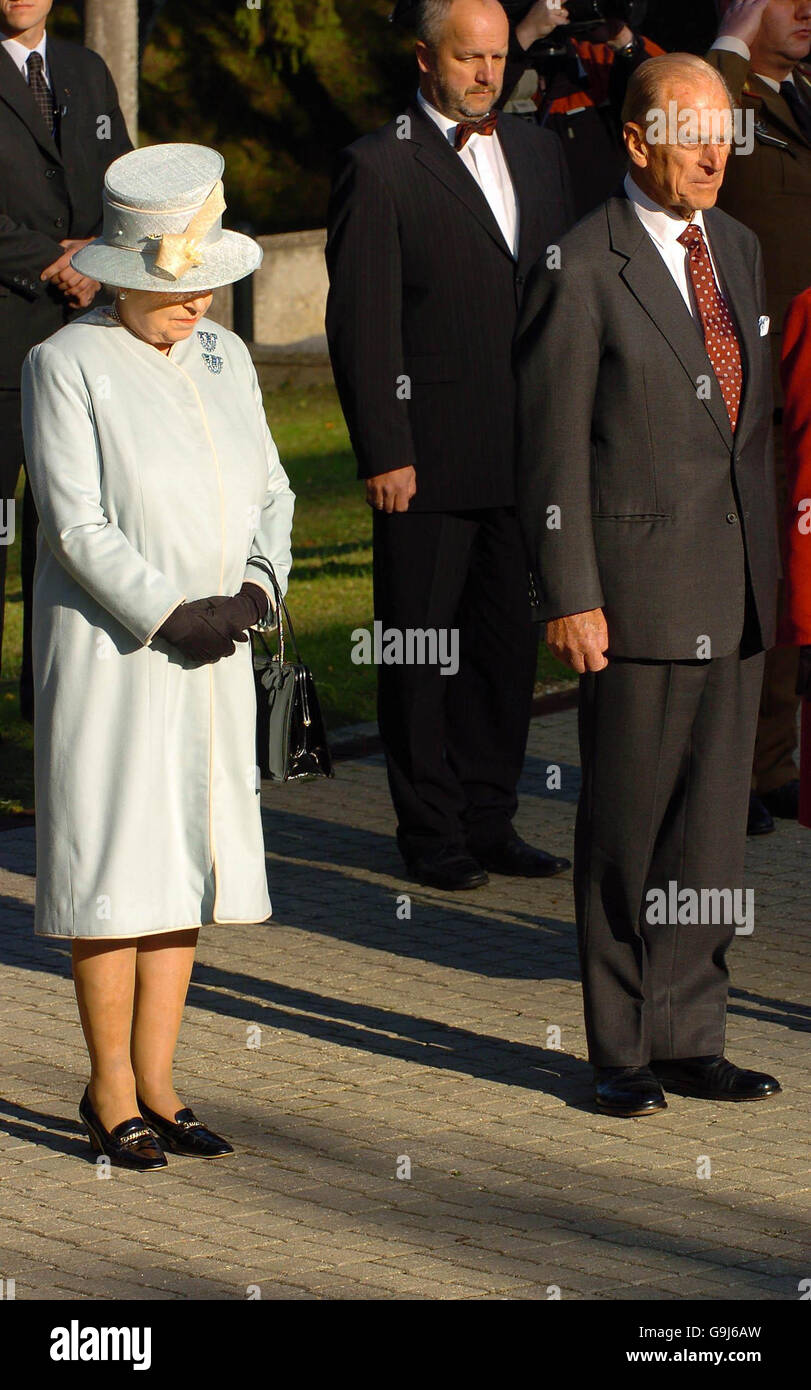 Royalty - Queen Elizabeth II State Visit to Lithuania Stock Photo - Alamy