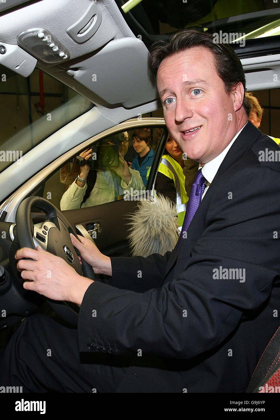 David Cameron visits Nissan plant Stock Photo - Alamy