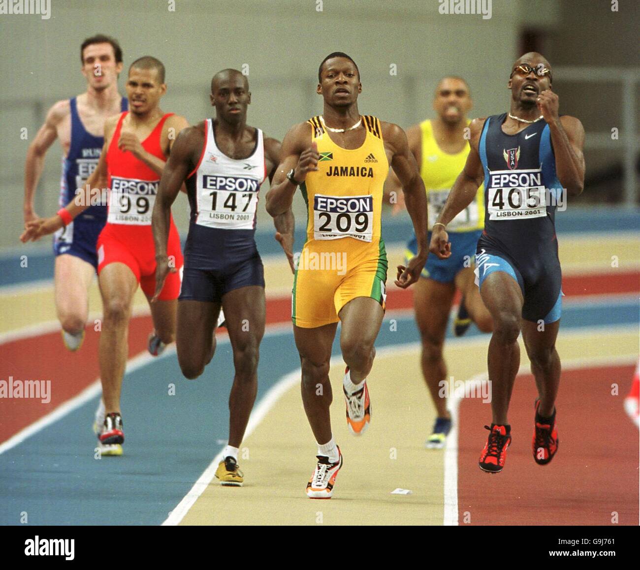 Jamaica's Danny McFarlane (c) on his way to victory in the men's 400m ...