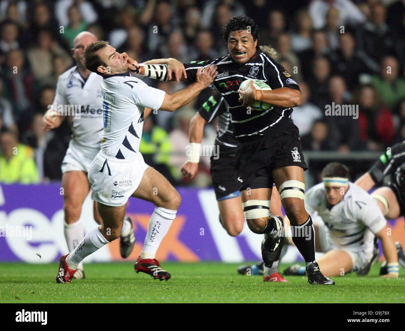 Ospreys filo tiatia heineken cup match liberty stadium hi-res stock ...