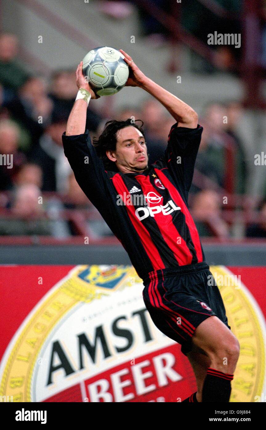 Demetrio albertini ac milan hi-res stock photography and images - Alamy