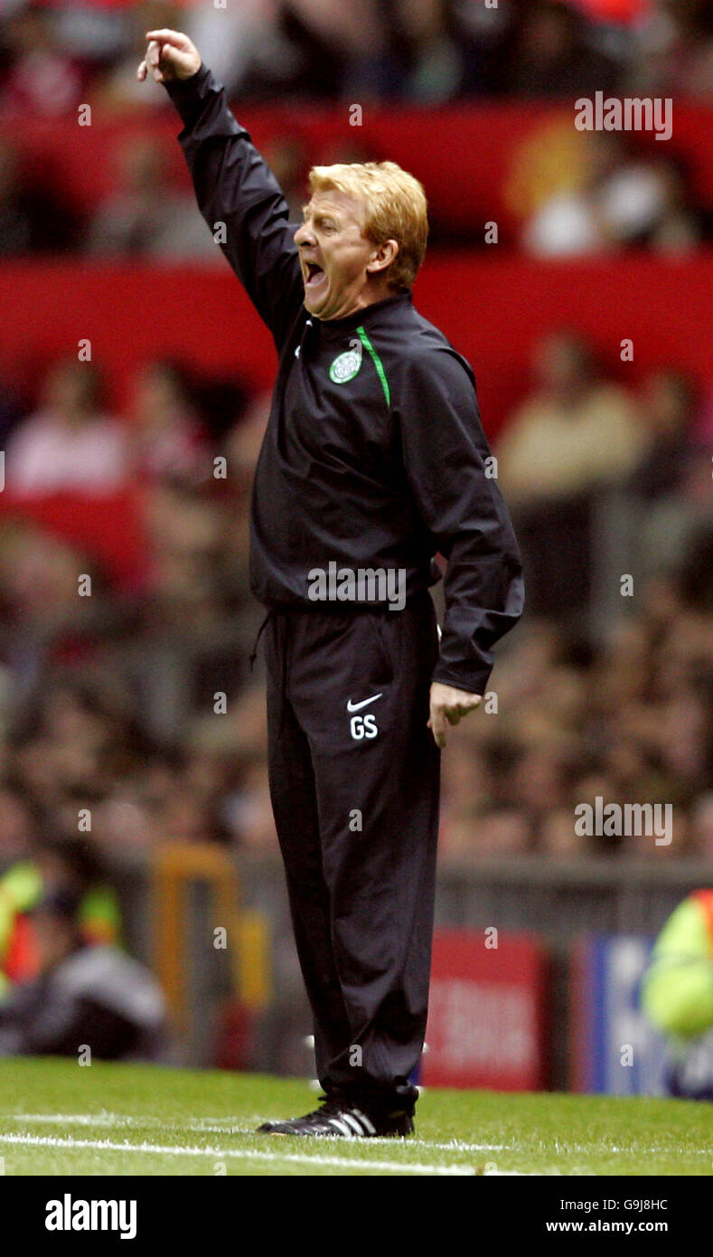 Gordon strachan manchester hi-res stock photography and images - Alamy
