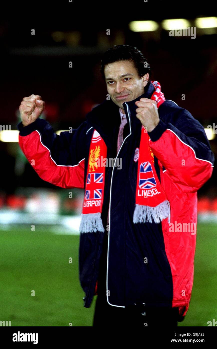 Liverpools jari litmanen celebrates his sides victory hi-res stock ...