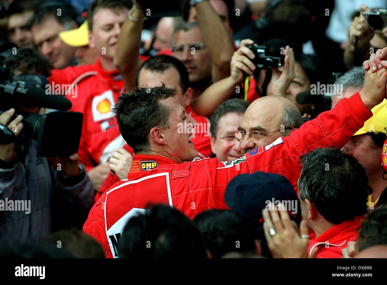 Celebration crowd f1 hi-res stock photography and images - Alamy