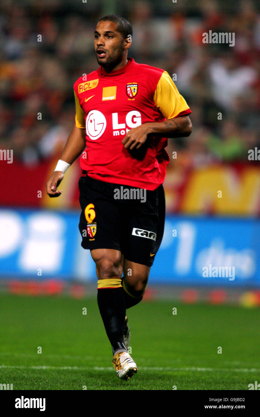 Soccer - French Premiere Division - Lens v Olympique Marseille - Stade ...