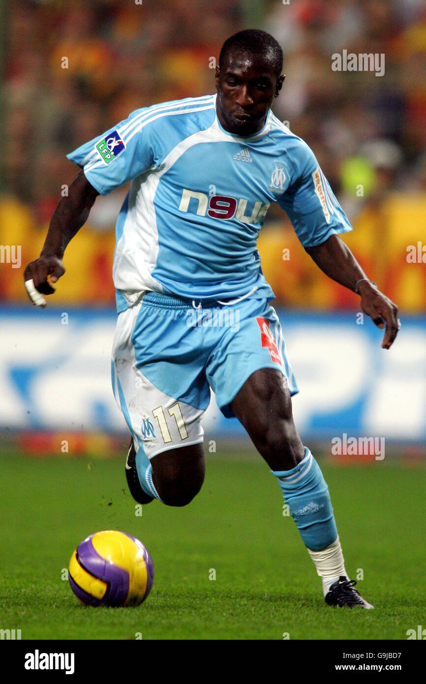 Soccer - French Premiere Division - Lens v Olympique Marseille - Stade ...