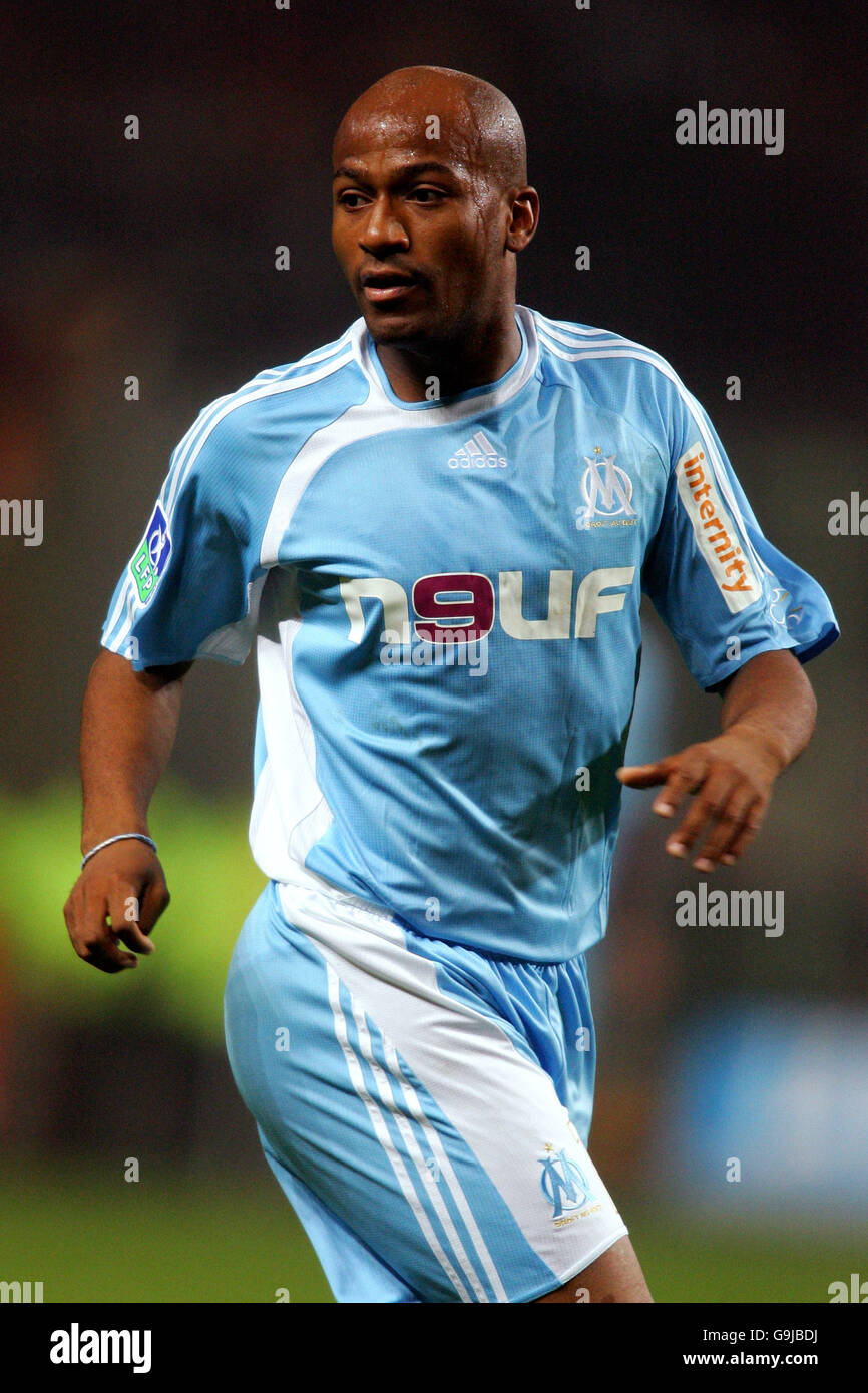 Soccer - French Premiere Division - Lens v Olympique Marseille - Stade ...