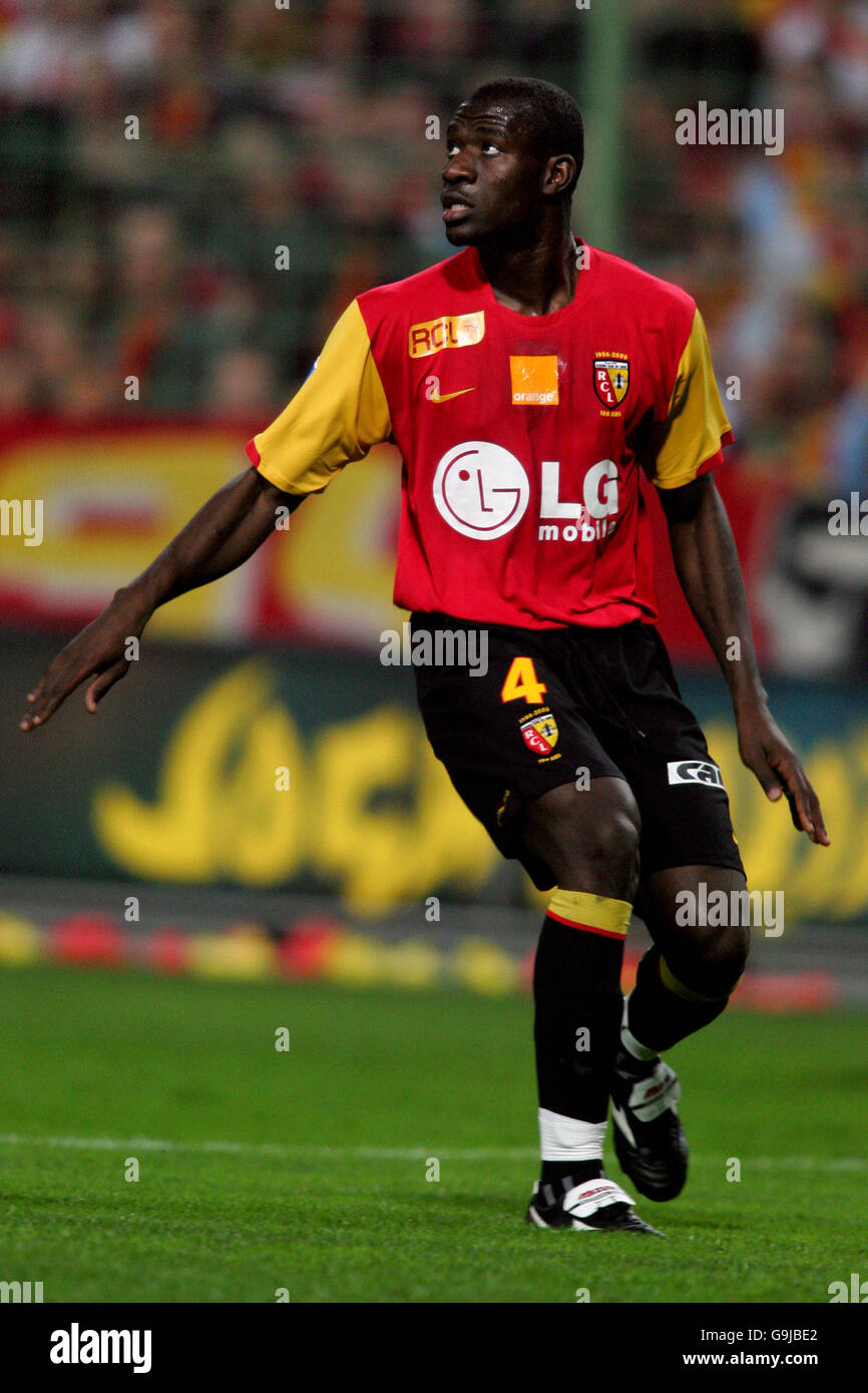 Soccer - French Premiere Division - Lens v Olympique Marseille - Stade ...