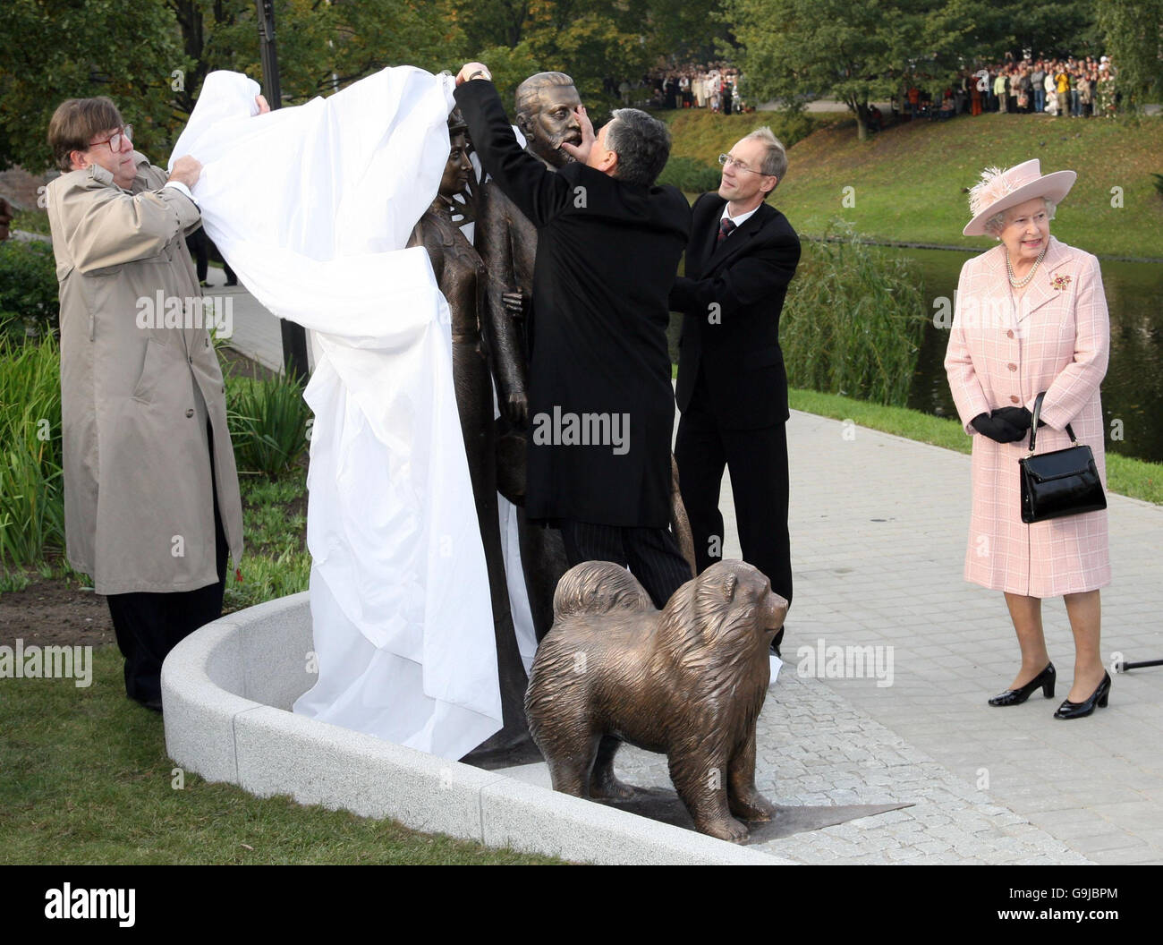 Britain's Queen Elizabeth II unveils the Armitstead Statue after a few ...