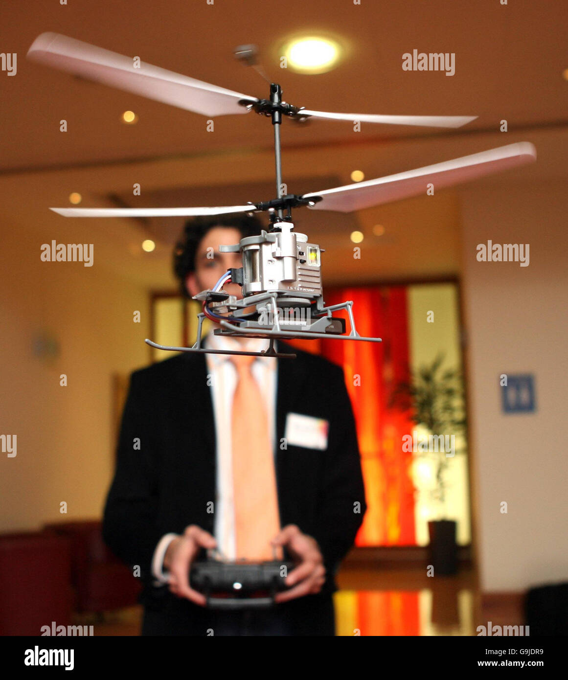 Robot animatronic hi-res stock photography and images - Alamy