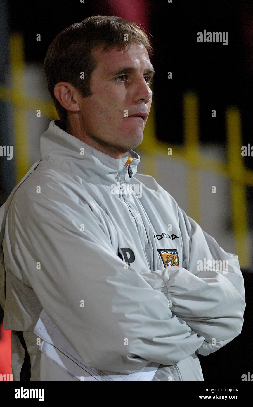 Soccer - Carling Cup - Third Round - Watford v Hull City - Vicarage ...