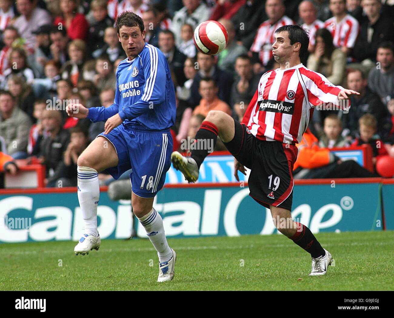 Battle bridge lane hi-res stock photography and images - Alamy