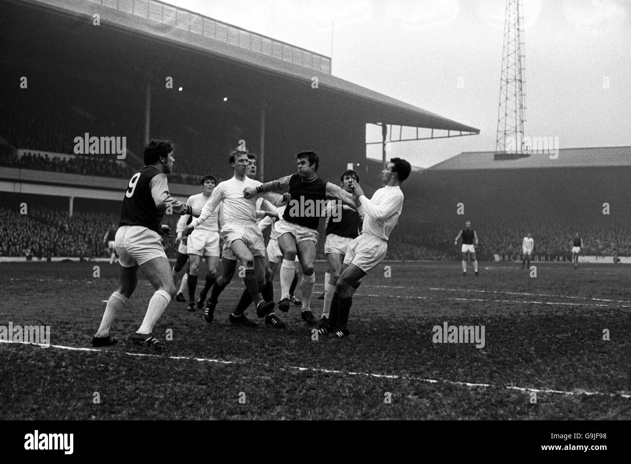 Paul Reaney Leeds United High Resolution Stock Photography and Images ...