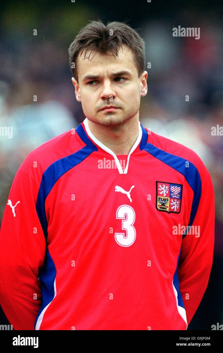 Soccer - World Cup 2002 Qualifier - Group Three - Northern Ireland v ...