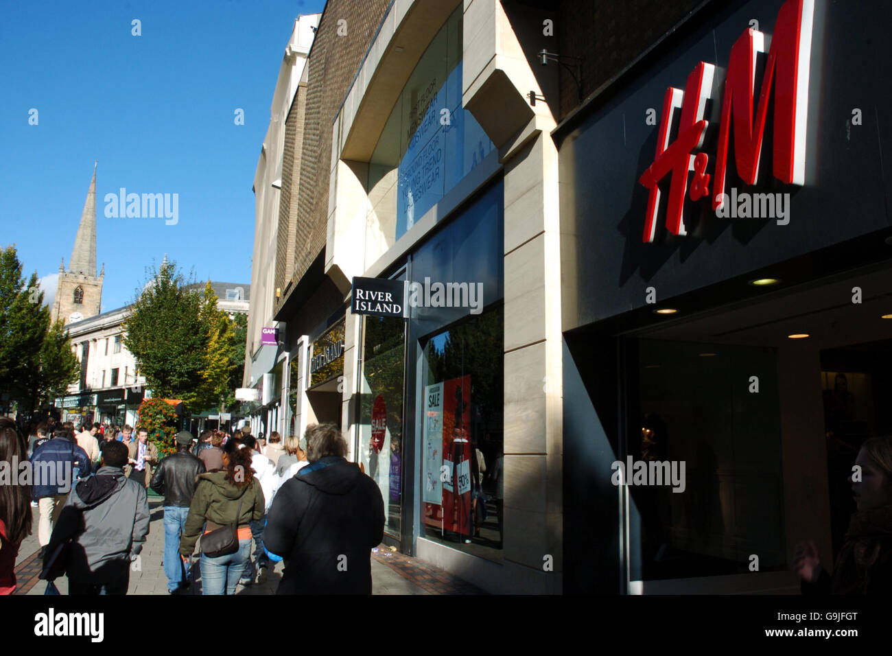 Stock city sign shoppers hi-res stock photography and images - Alamy