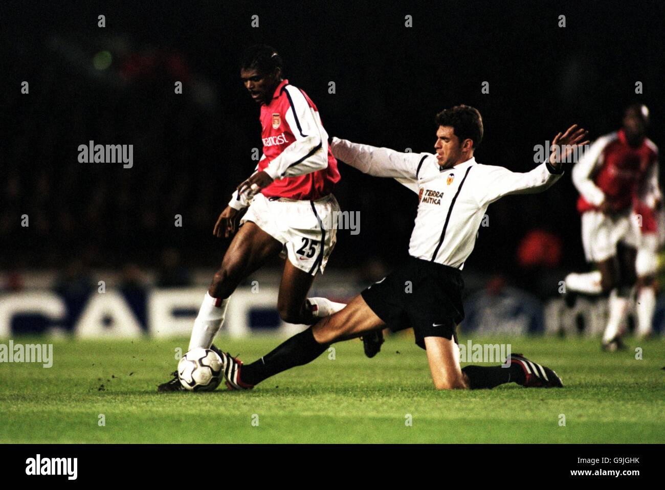 Soccer - UEFA Champions League - Quarter Final - Arsenal v Valencia ...