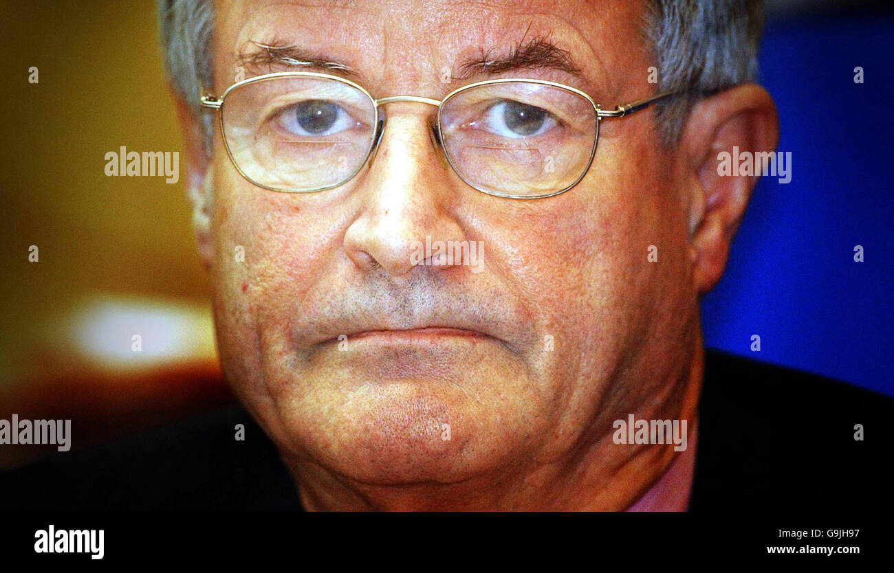 Robin harper of the green party hi-res stock photography and images - Alamy