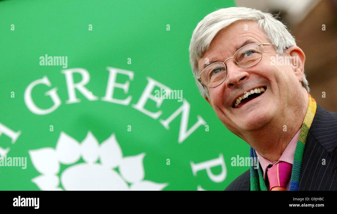 Robin harper of the green party hi-res stock photography and images - Alamy