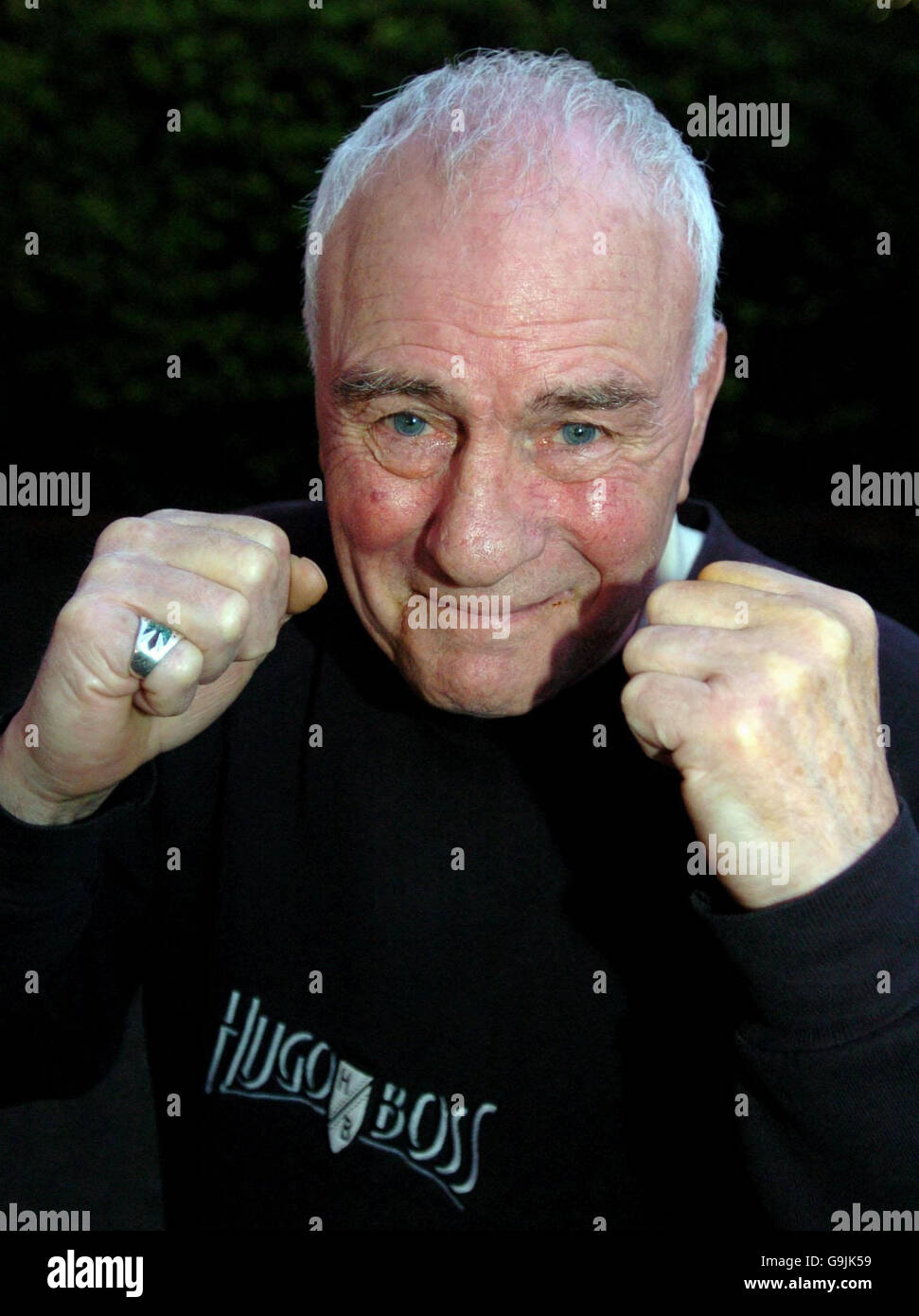 George bayliss hi-res stock photography and images - Alamy