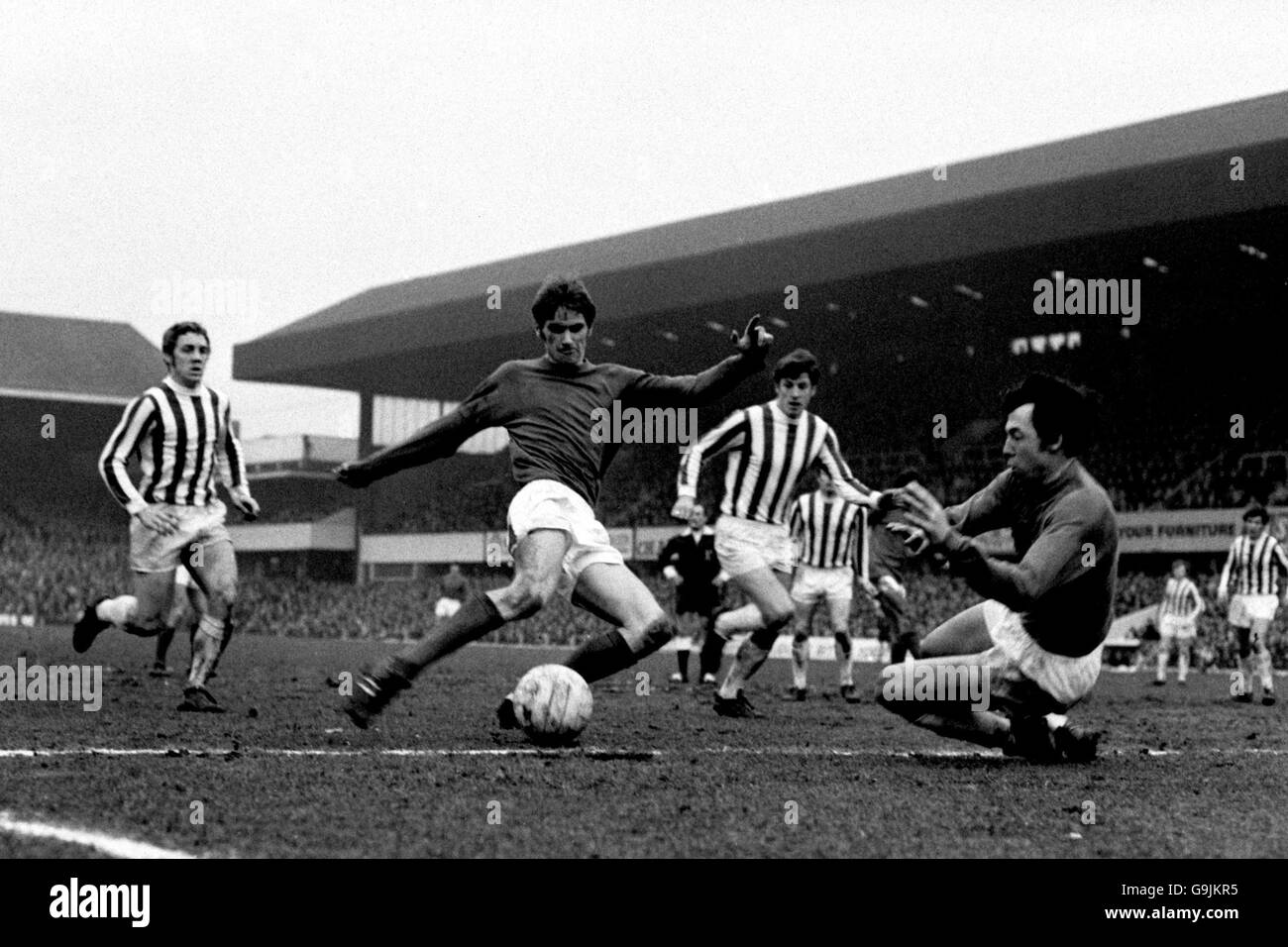 Stoke city v manchester united Black and White Stock Photos & Images ...