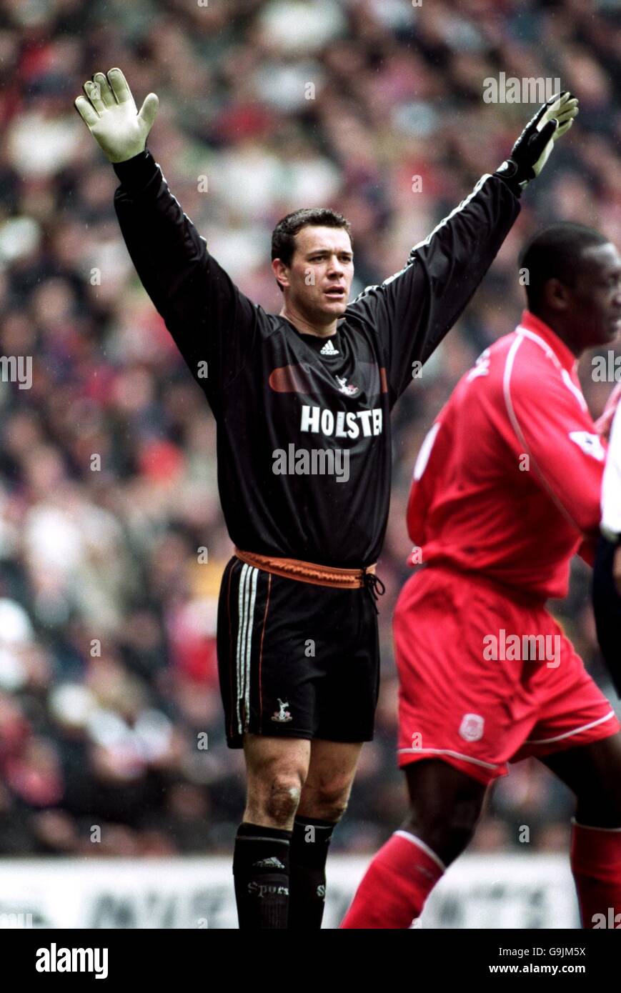 Tottenham hotspur goalkeeper neil sullivan hi-res stock photography and ...