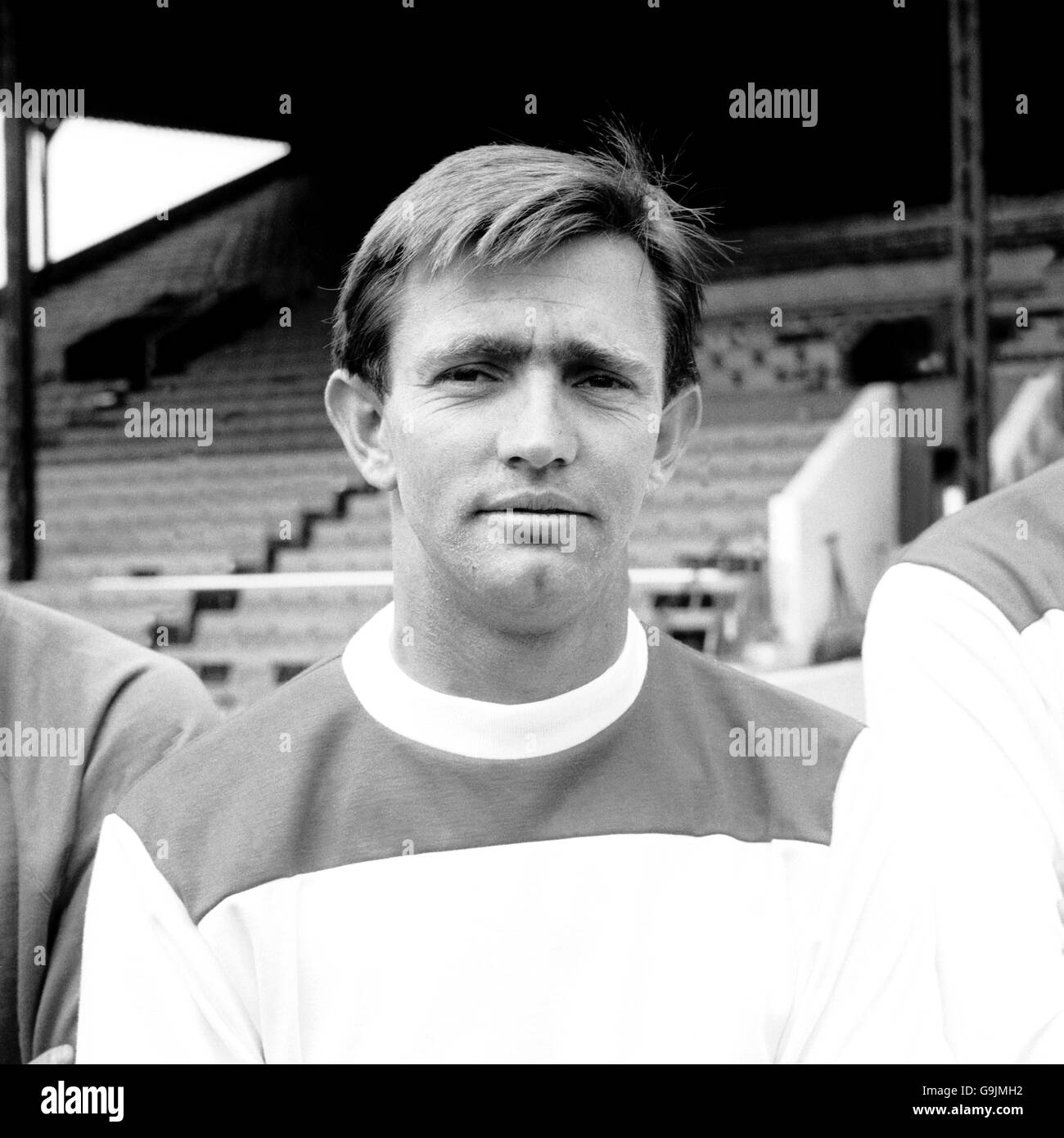 Soccer football league division two charlton athletic photocall hi-res ...