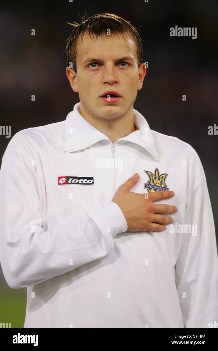 Soccer - UEFA European Championship 2008 Qualifying - Group B - Italy v ...