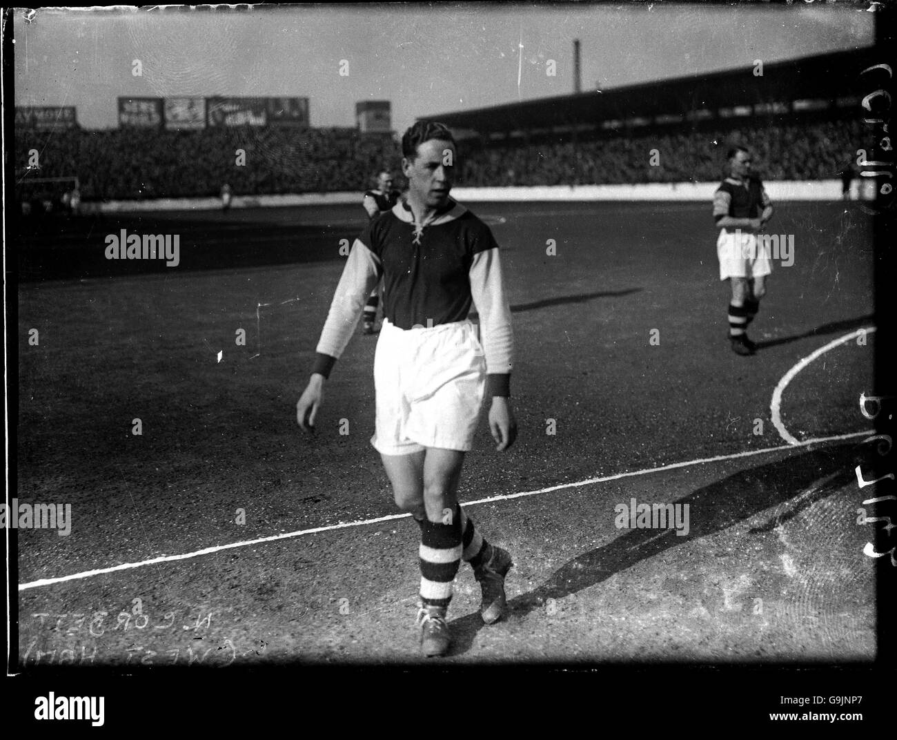 Soccer football league division two west ham united nottingham forest ...