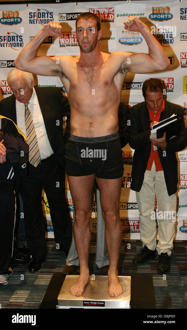 Mark hobson boxing hi-res stock photography and images - Alamy