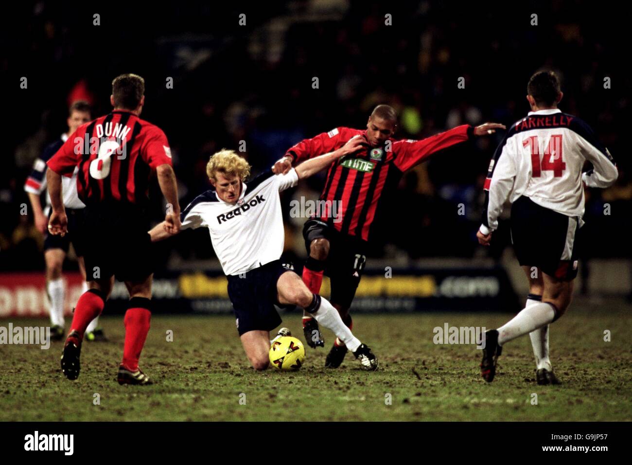 Bolton wanderers colin hendry hi-res stock photography and images - Alamy
