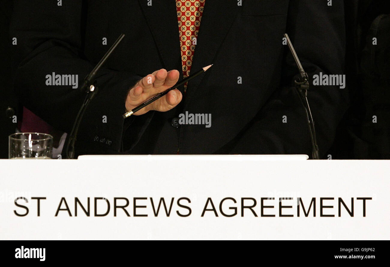 The hand of Gerry Adams, leader of Sinn Fein at Fairmont St Andrews ...