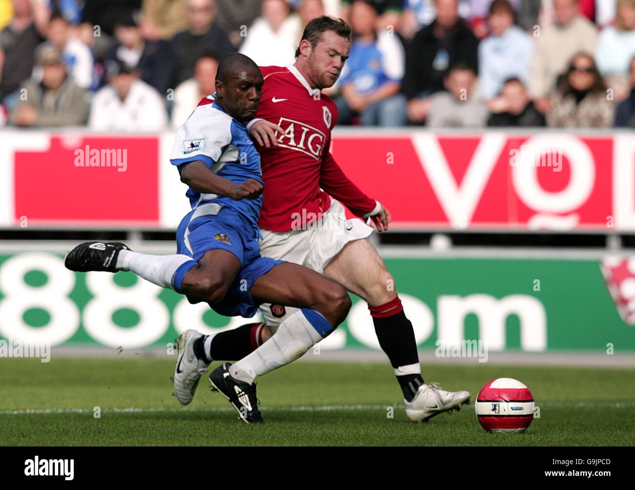 L r manchester uniteds wayne rooney hi-res stock photography and images ...