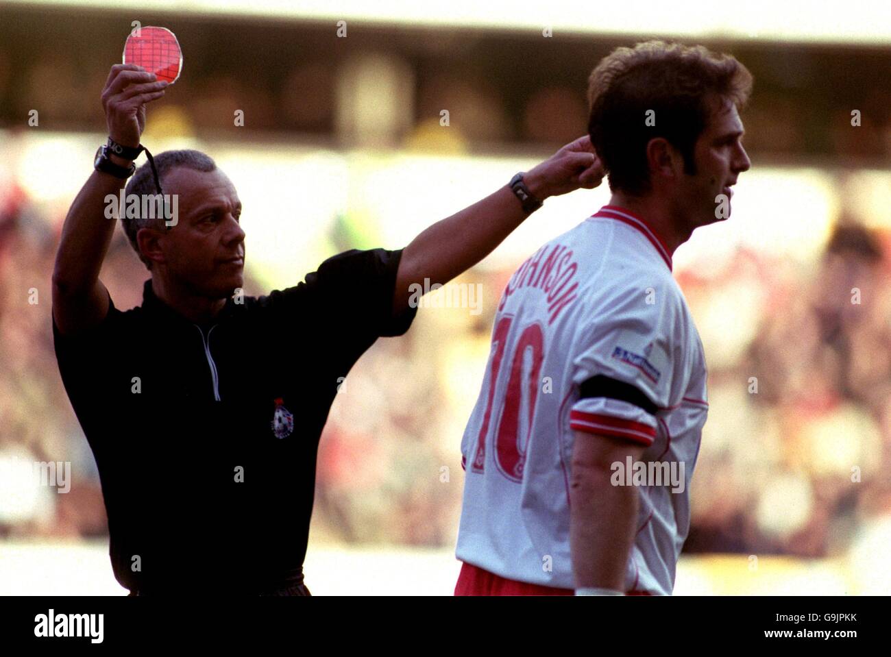 Nottingham Forest's Andy Johnson is sent from the field by referee P R ...