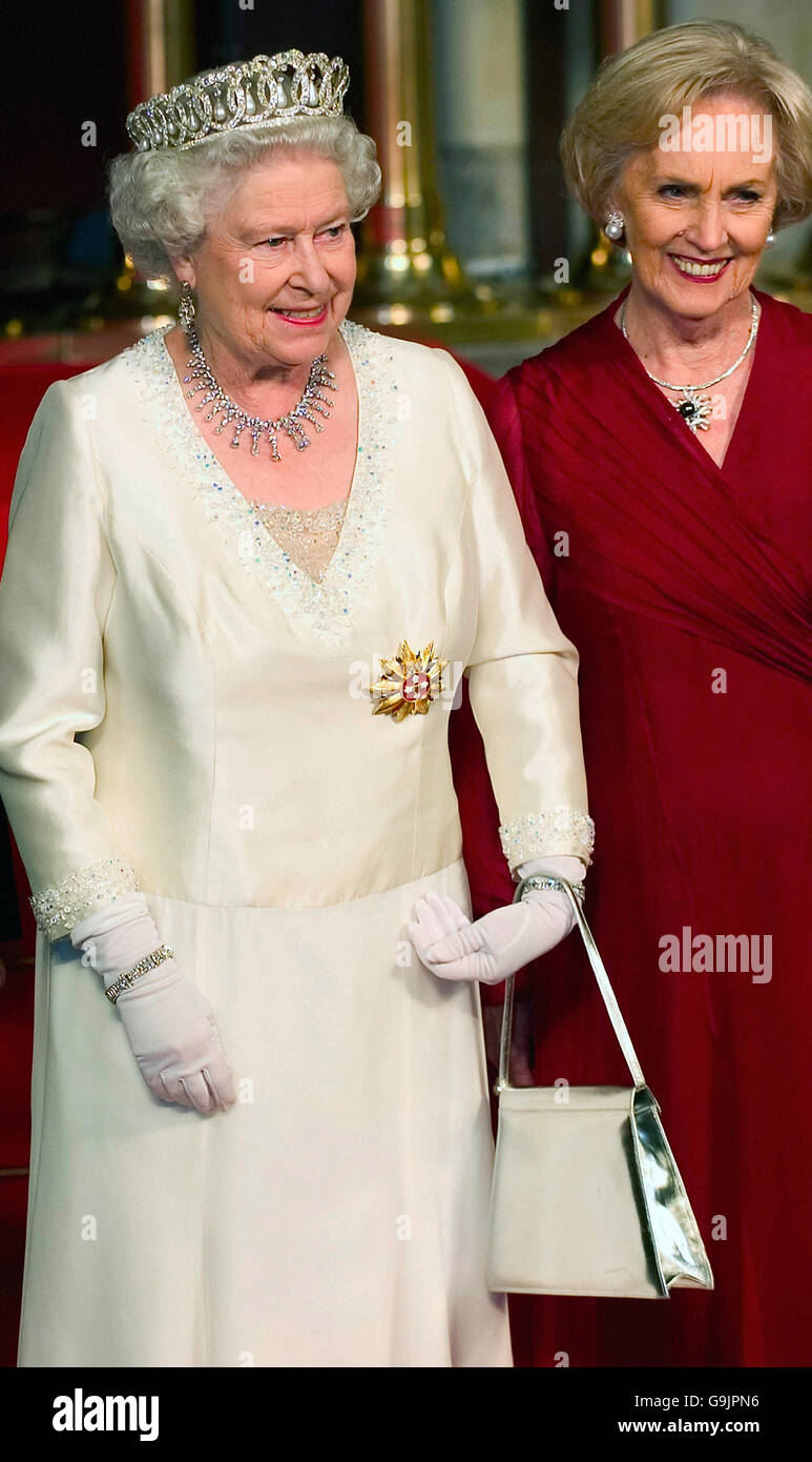 Royalty - Queen Elizabeth II State Visit to Lithuania Stock Photo - Alamy