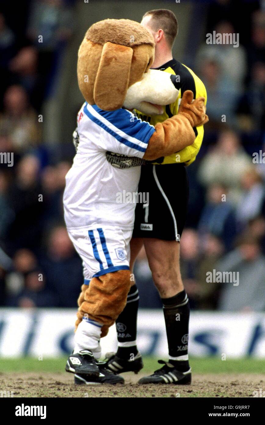Tranmere rovers mascot hi-res stock photography and images - Alamy