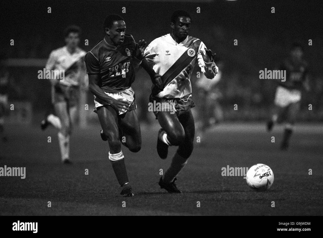 Nottingham forests franz carr takes on crystal palaces tony finnigan hi ...