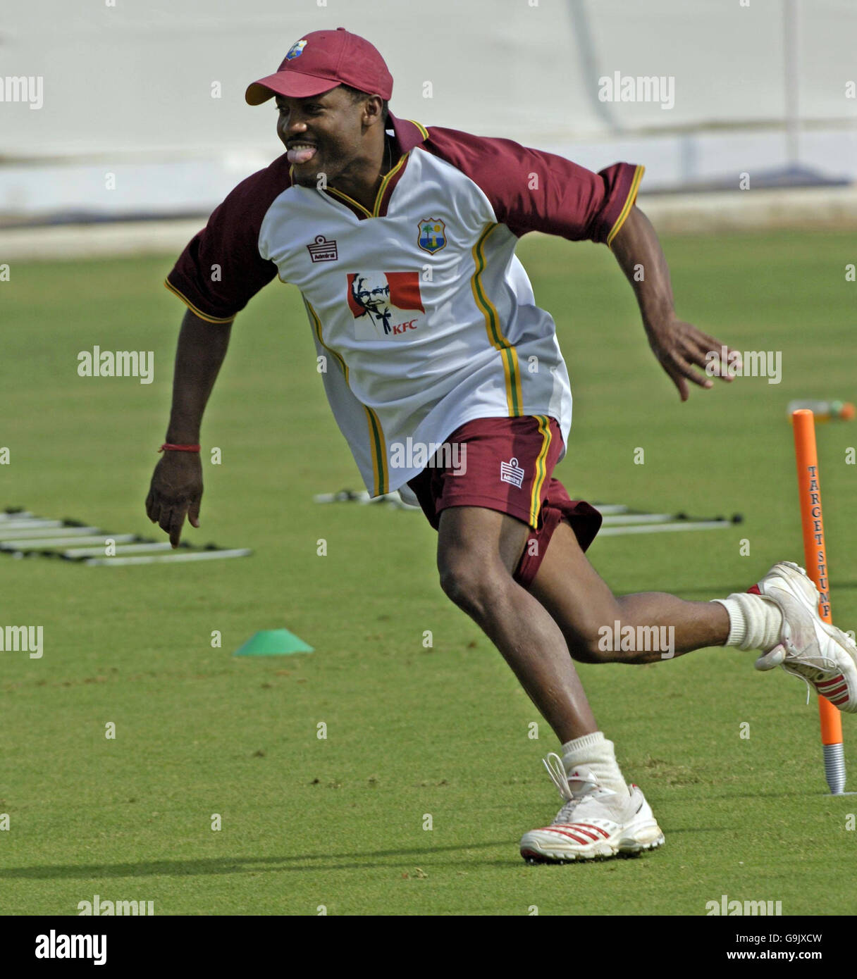 Brian lara cricket academy hi-res stock photography and images - Alamy