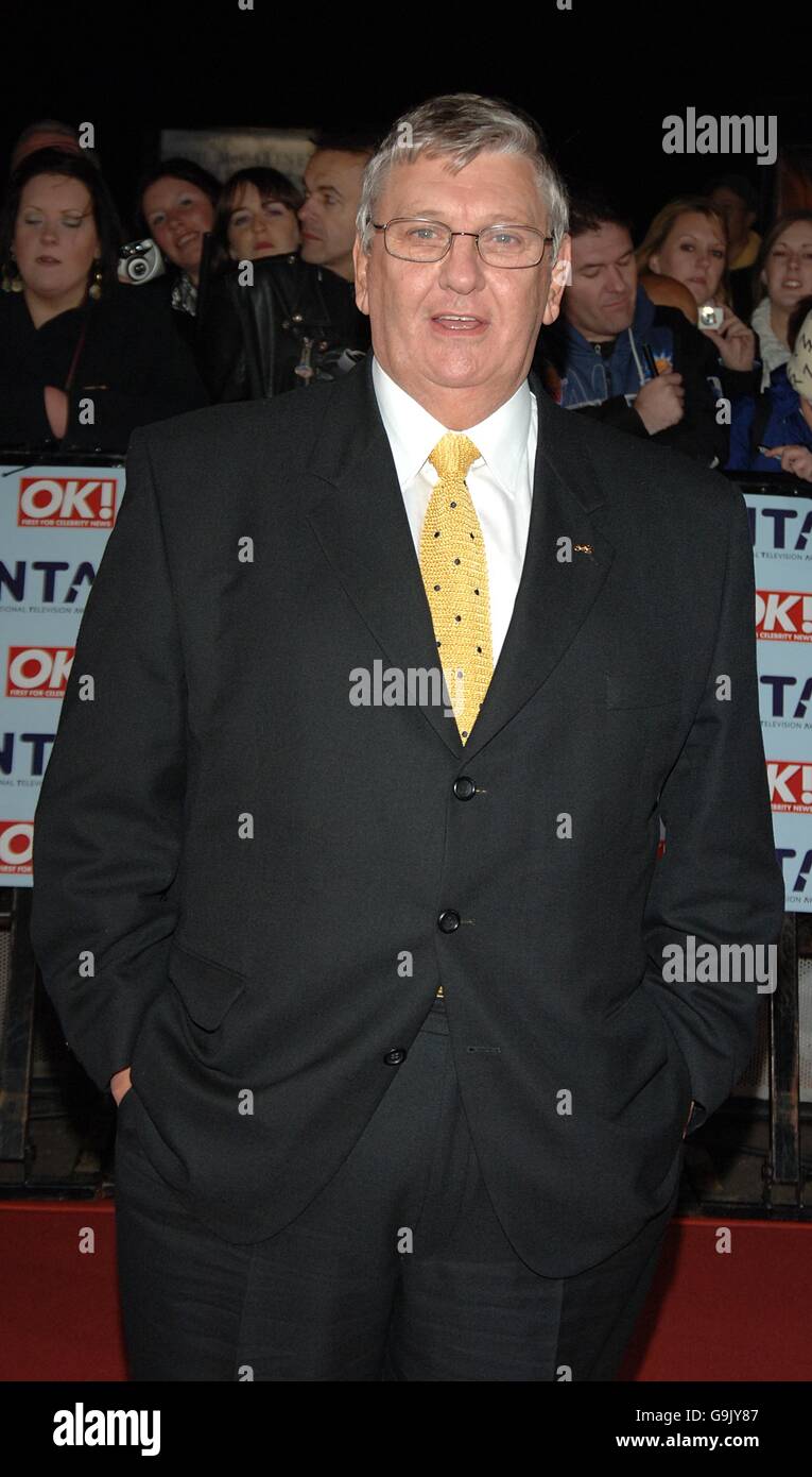 Derek Martin arrives for the National Television Awards 2006 at the ...